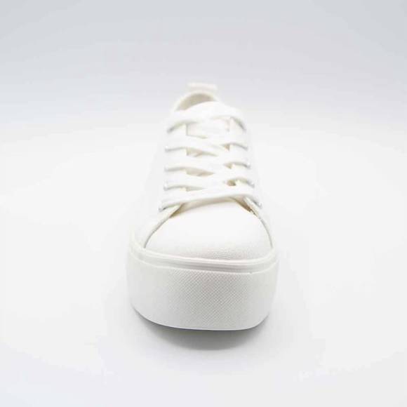FORTUNE DYNAMIC | Shoes | New Fortune Dynamic Petal Platform Sneakers ...